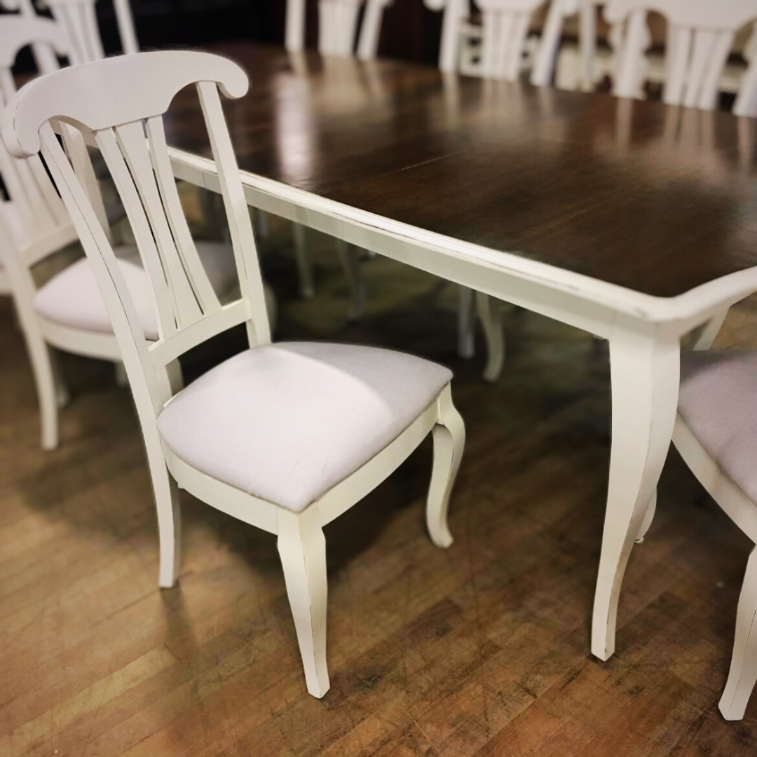 Dining Room – White Elephant Mandeville