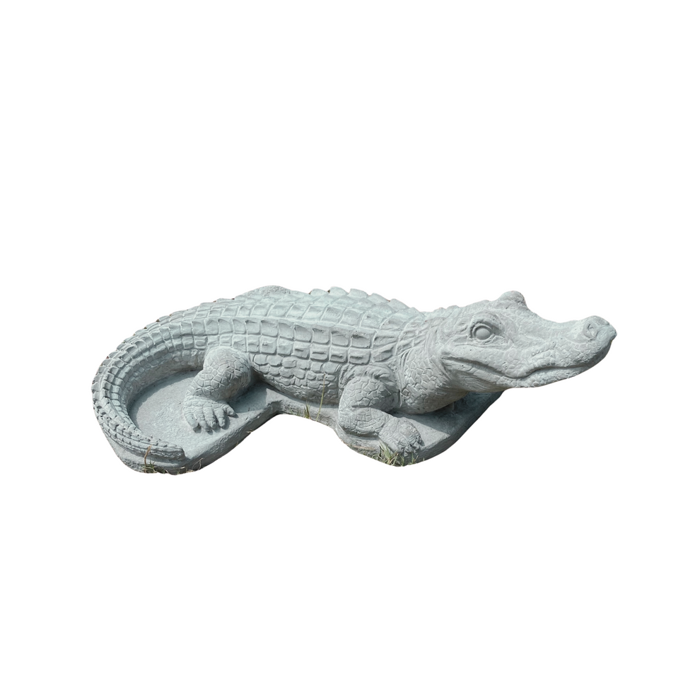 Concrete Alligator Statuary – White Elephant Mandeville